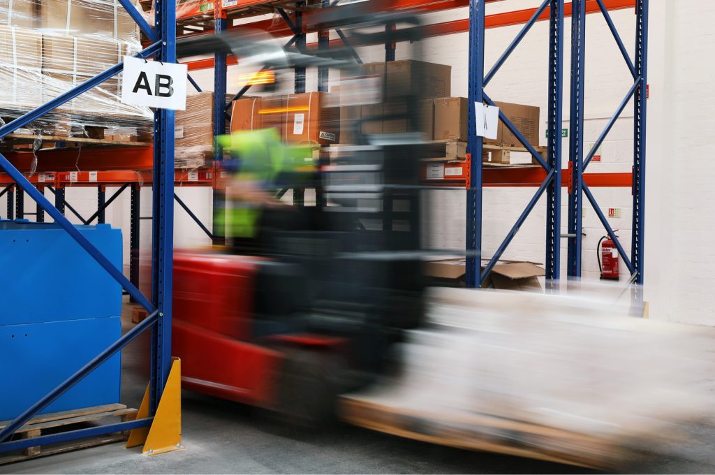 Cross docking | What is cross-docking? | Cloud Fulfilment